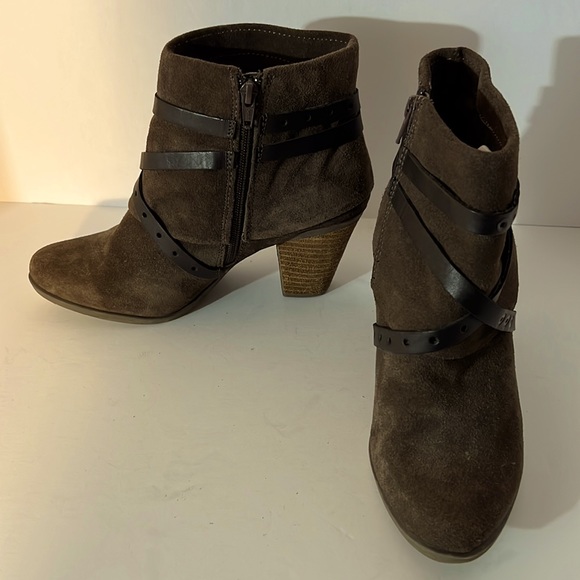 Coach and Four | Shoes | Coach And Four Brown Leather Ankle Boots With ...